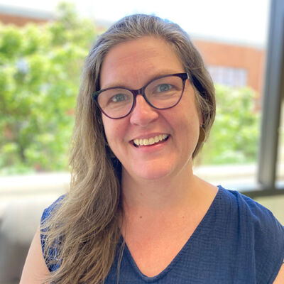 Meet The Team - Faculty and Staff - East West College